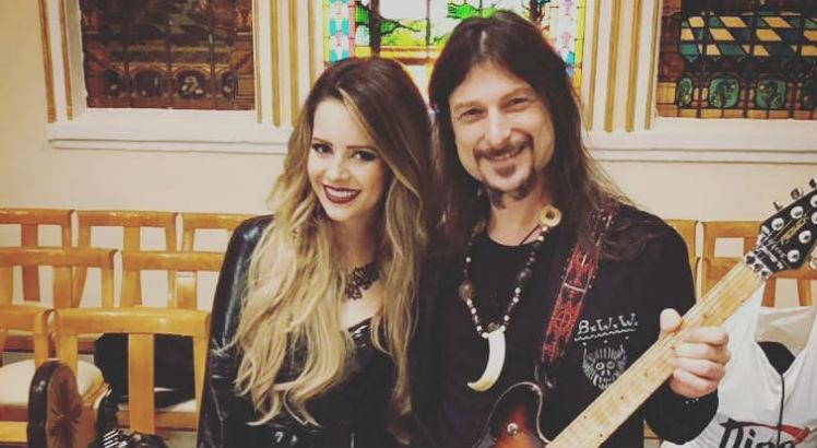 Sandy aparece com visual gótico em videoclipe do Angra | A Gazeta