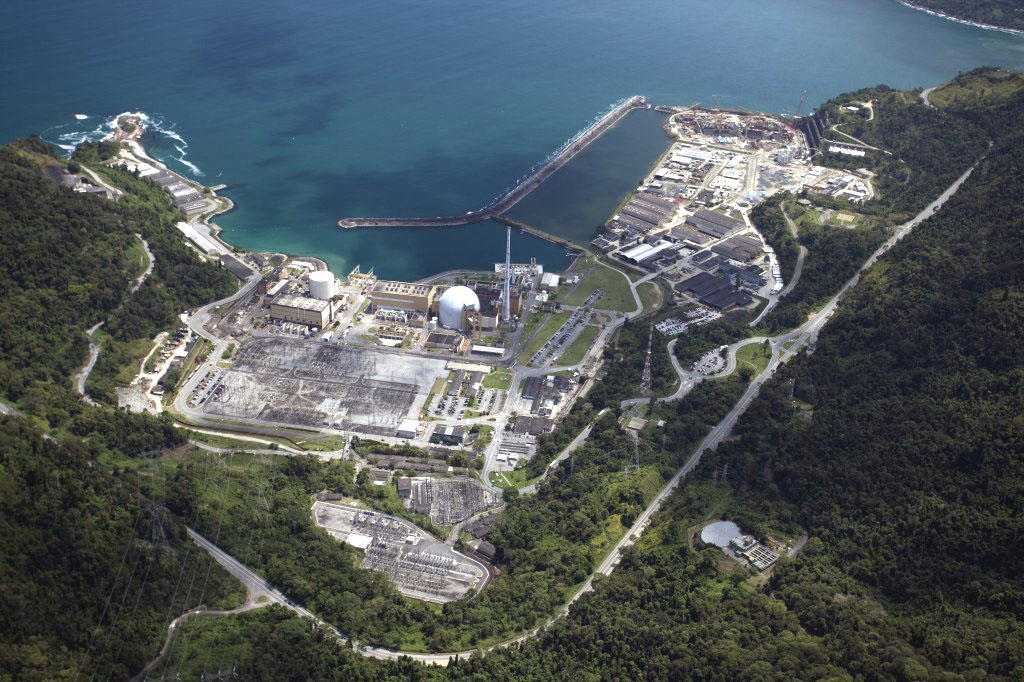 Usinas Angra 1 e 2 operam normalmente apesar de estado de emergência na ...